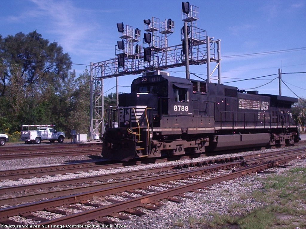 NS 8788